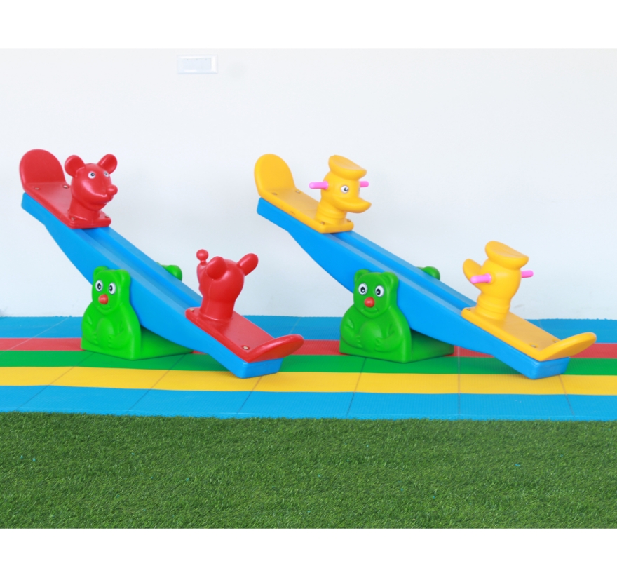 Hot Selling eco-friendly Children Plastic Playground Seesaw rotational ...